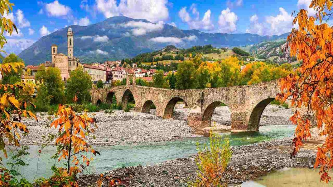 Bobbio, il borgo che fa da sfondo alla Gioconda