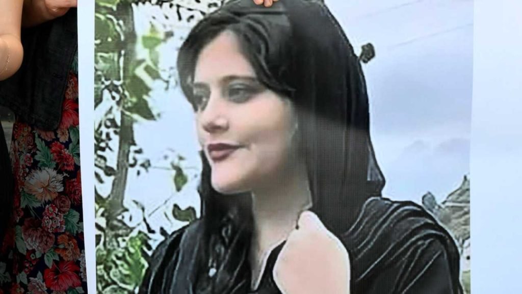 Iran, non si placano le proteste per la morte di Mahsa Amini