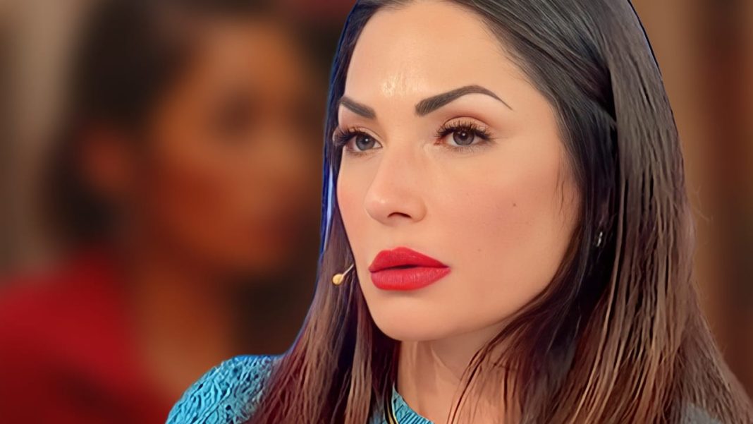 Ida Platano, l'avete mai vista prima di UeD? Senza i ritocchini era un ...