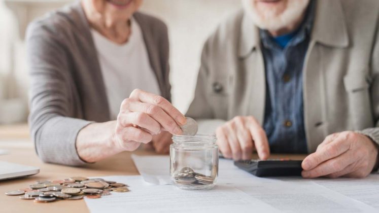 Pensioni, 52 euro in più sull’assegno: a chi arriverà l’aumento