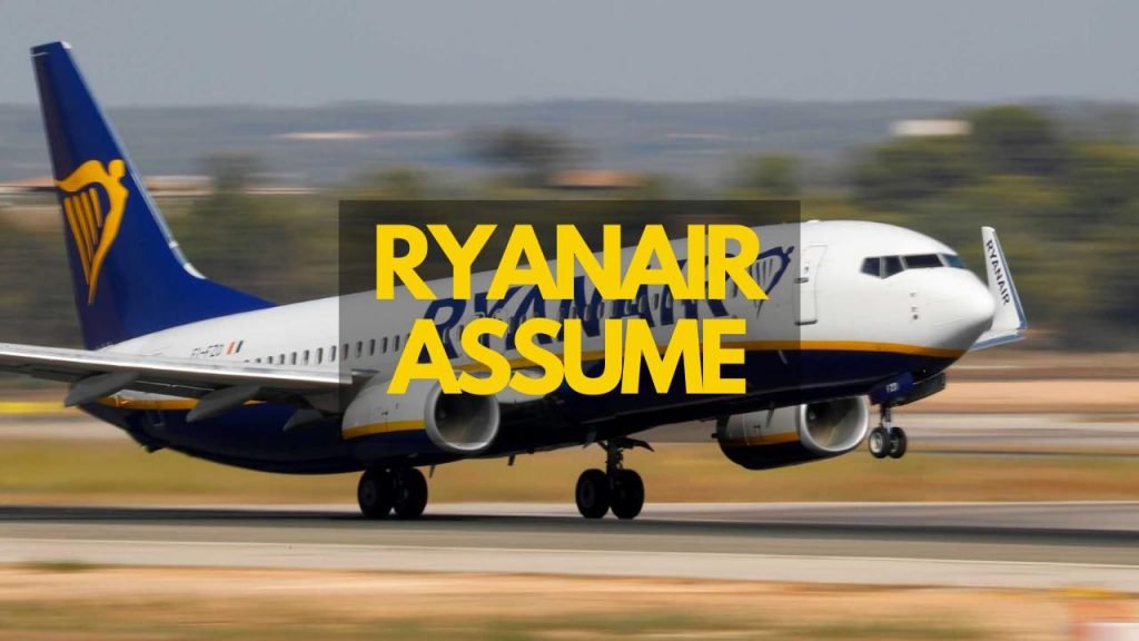 Ryanair assume, nuovi posti di lavoro: come candidarsi
