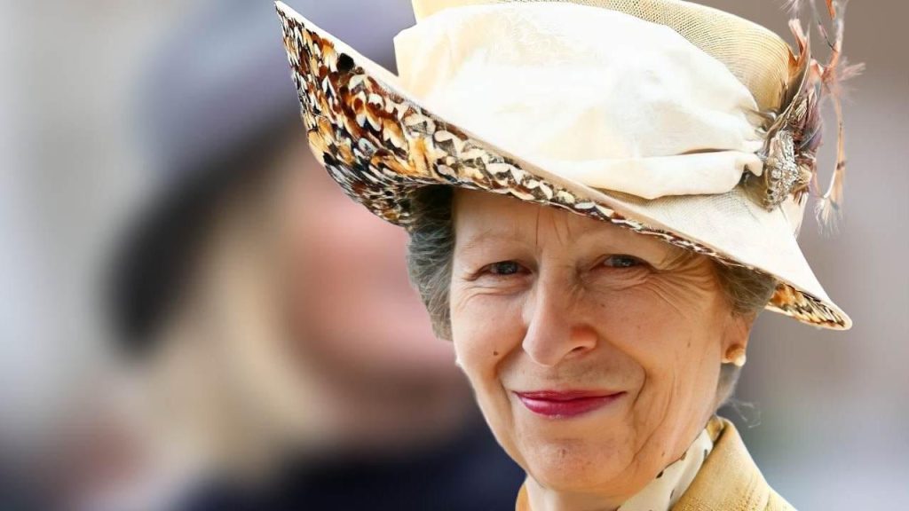 Principessa Anna, la figlia è bellissima: supera anche Kate Middleton ...