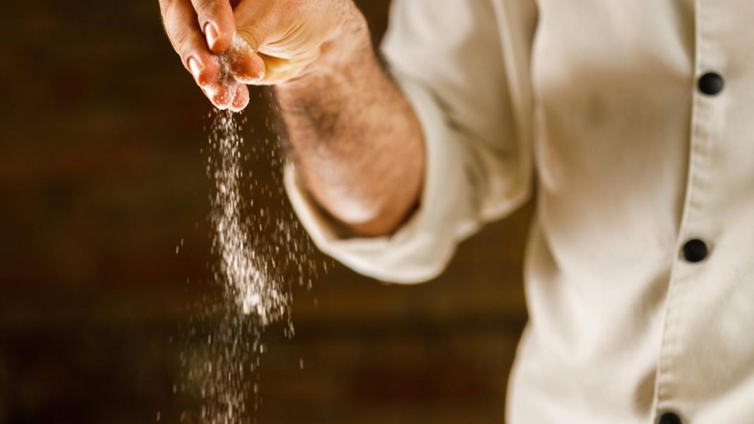 Butta un po' di sale sull'uscio, risolve un problema che tutti abbiamo ...