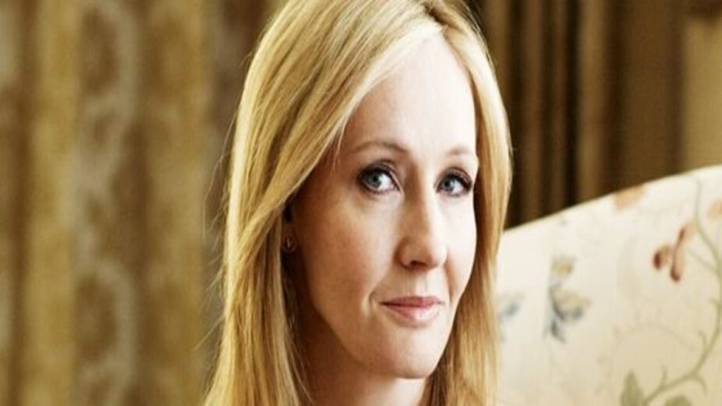 J.K. Rowling rompe il silenzio sulle accuse di transfobia