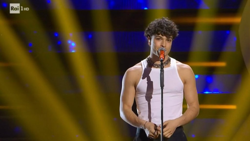 Leo Gassaman criticato per il suo look... Dalla sua stylist