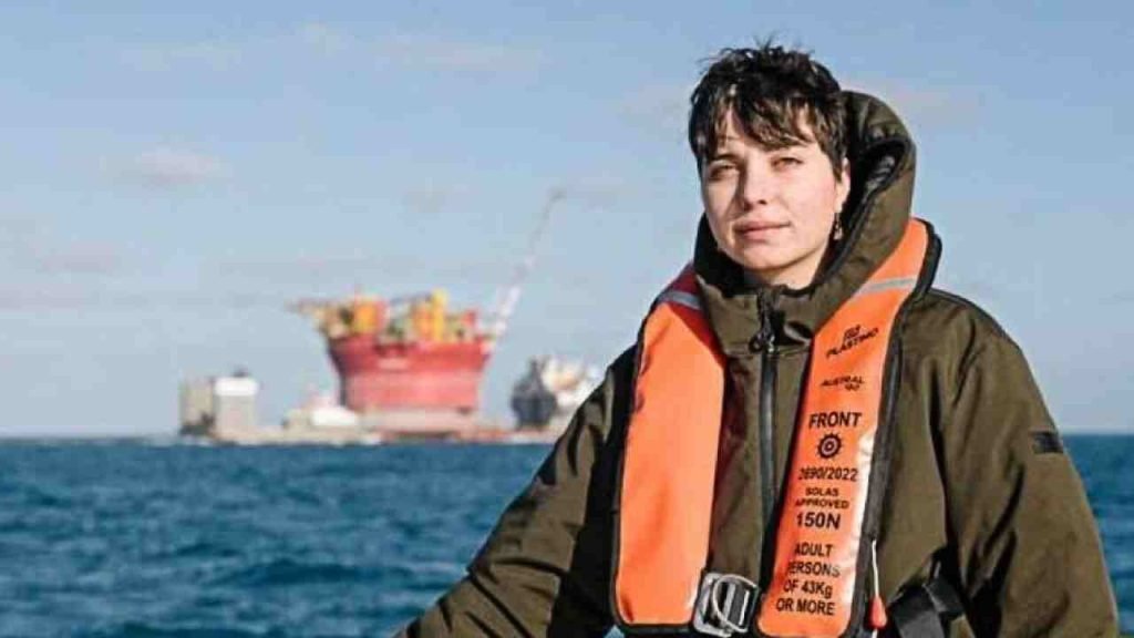 L'attivista di Greenpeace Noa in Norvegia contro le trivelle