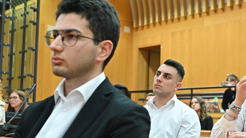 Alex Pompa, uccise il padre violento: fu omicidio non legittima difesa